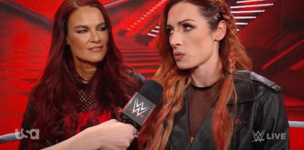 Becky Lynch festejó su nuevo título junto a Seth Rollins | Superluchas