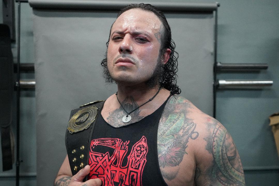 Mecha Wolf: «Vampiro Canadiense yo te voy a retirar de la Lucha Libre ...