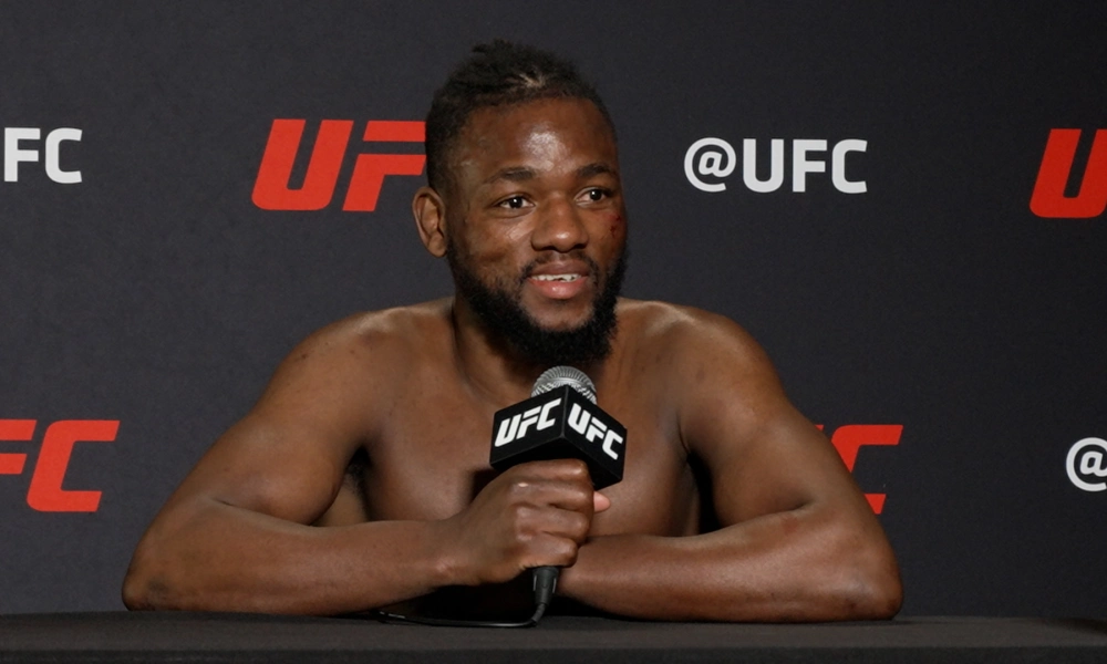 Manel Kape analiza los defectos de Alexandre Pantoja