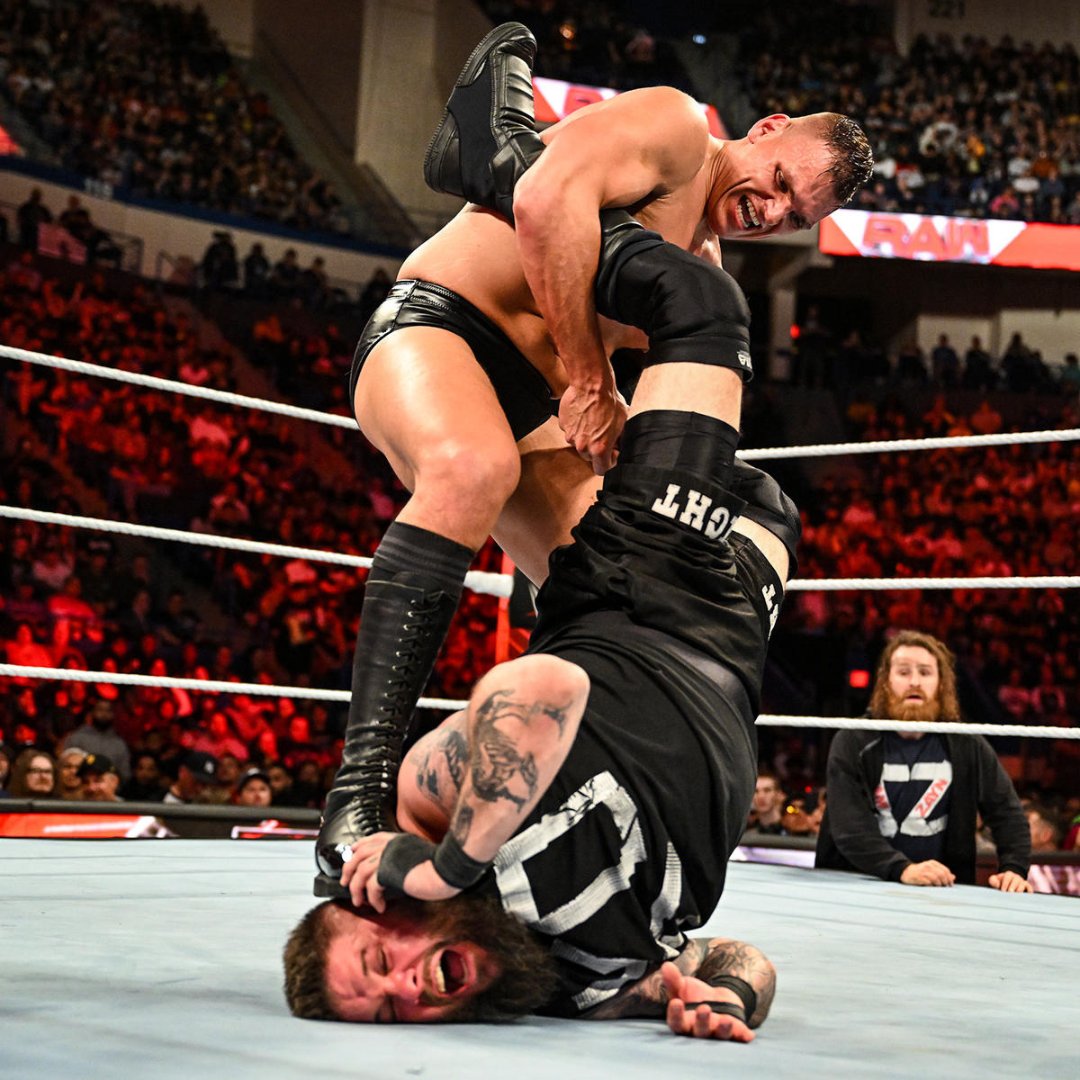 Muchos e interesantes detalles del reciente WWE Raw | Superluchas