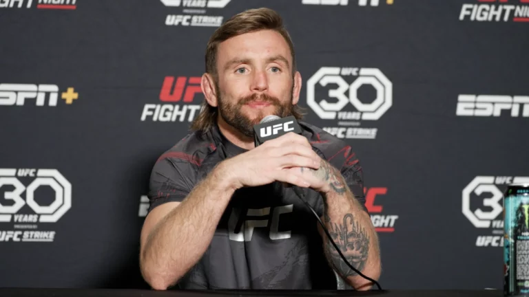 Tim Elliott aceptaría pelear con Muhammad Mokaev | Superluchas