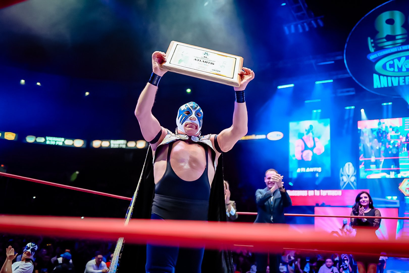 Arena México: Atlantis celebró 40 años de carrera