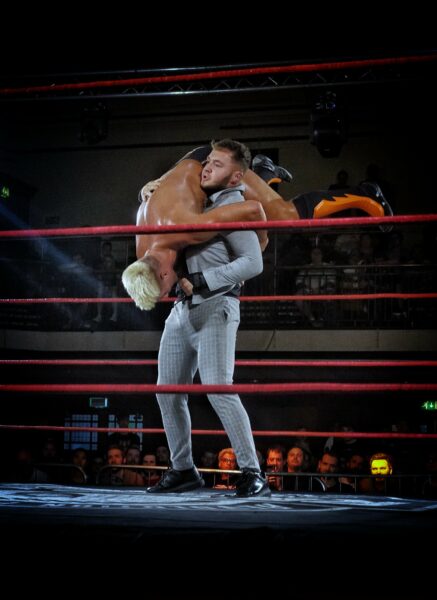 ZSJ vs. RKJ para 11 aniversario de RevPro | Superluchas