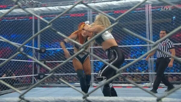 Tiffany Stratton quiere luchar dentro de una jaula | Superluchas