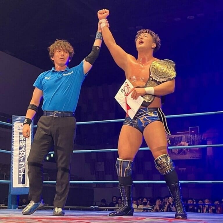 AJPW: Yuma Aoyagi retiene la Triple Corona | Superluchas