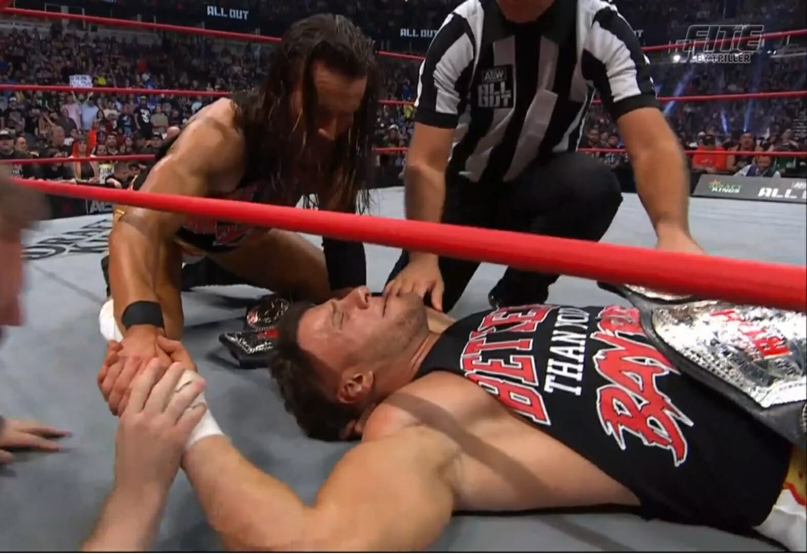 All Out 2023: Adam Cole y un MJF lesionado retuvieron Campeonato de Parejas de ROH | Superluchas