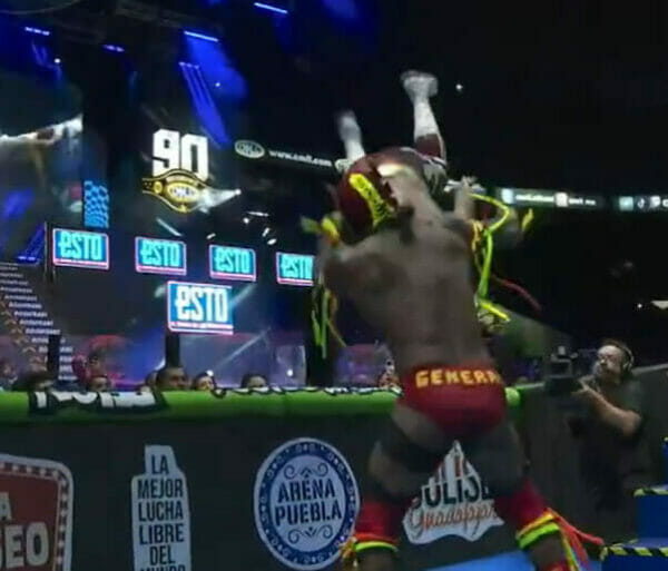 90 Aniversario CMLL: Templario desenmascaró al Dragón Rojo Jr ...