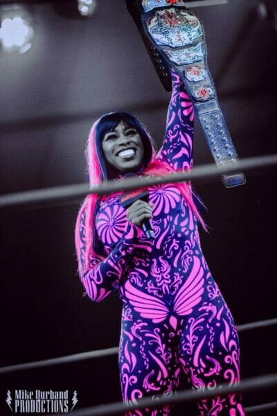 Booker T quiere ver a Trinity de vuelta en WWE | Superluchas