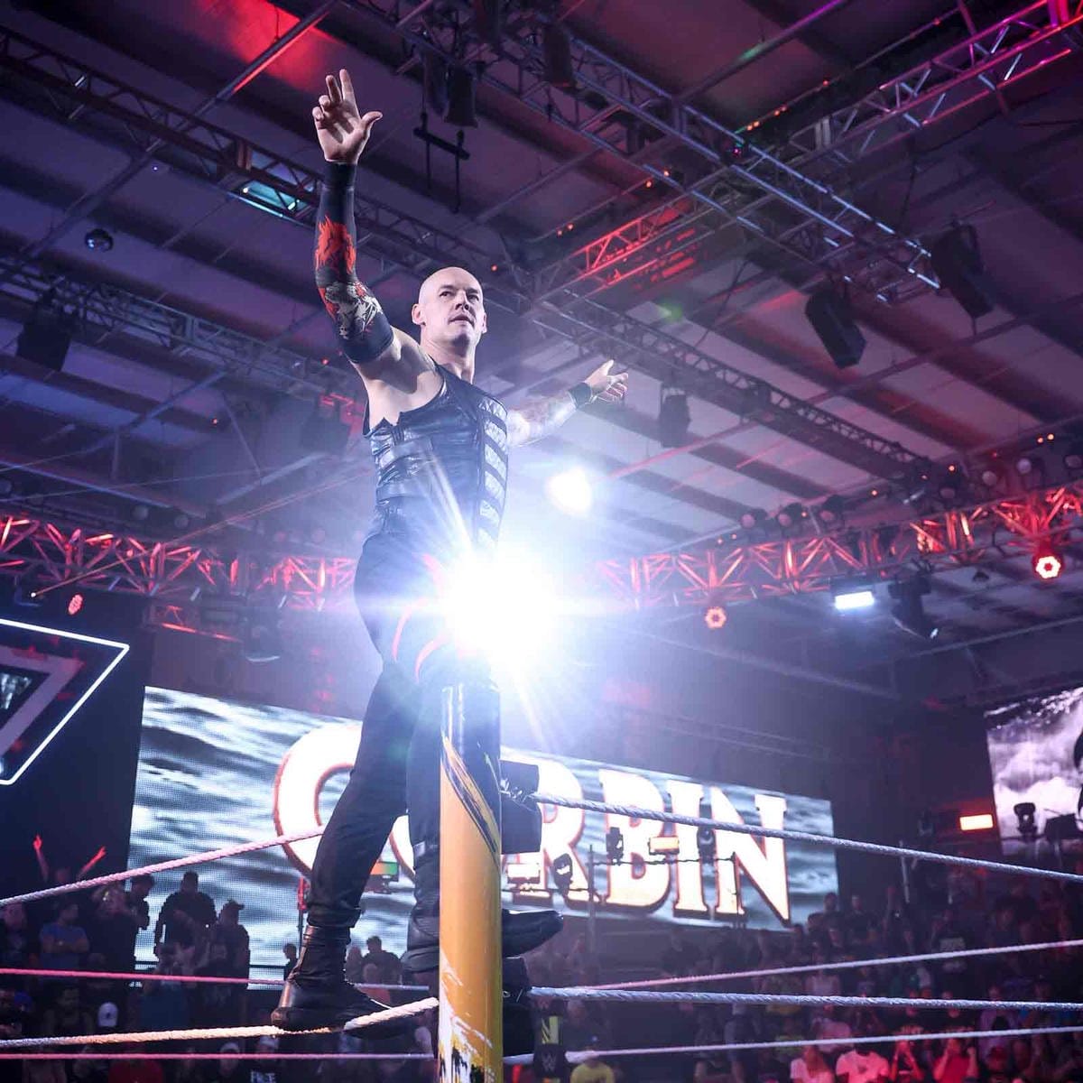 Baron Corbin revela vez que intentaron lastimarlo en el gimnasio