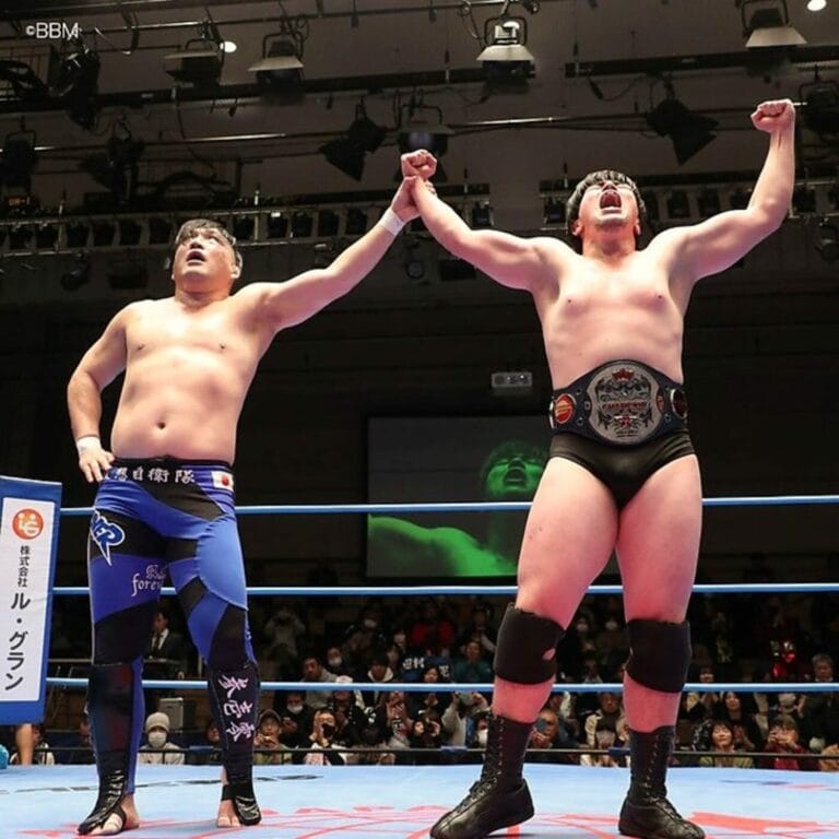 AJPW: Black Menso~re y Dan Tamura se coronan | Superluchas