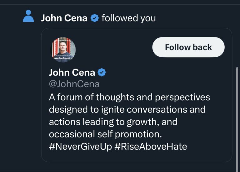 John Cena explica por qué sigue a tantos en Twitter | Superluchas