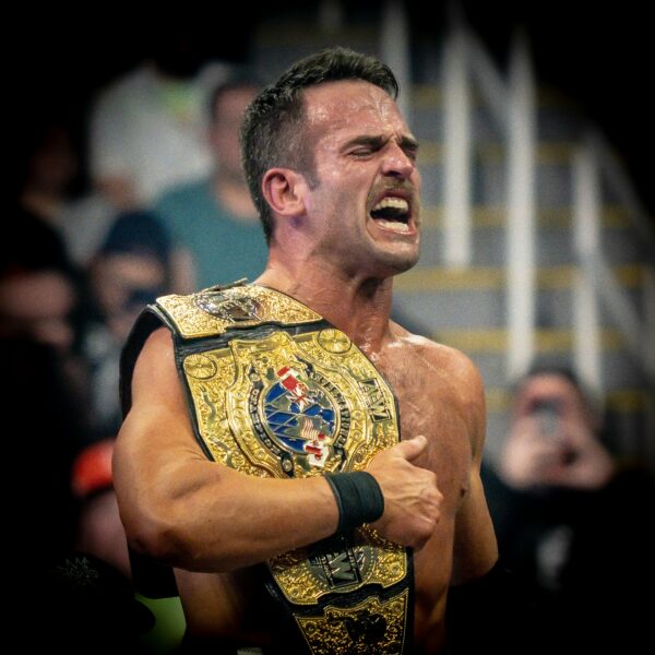 Roderick Strong: «Mi confianza está al nivel 10» | Superluchas