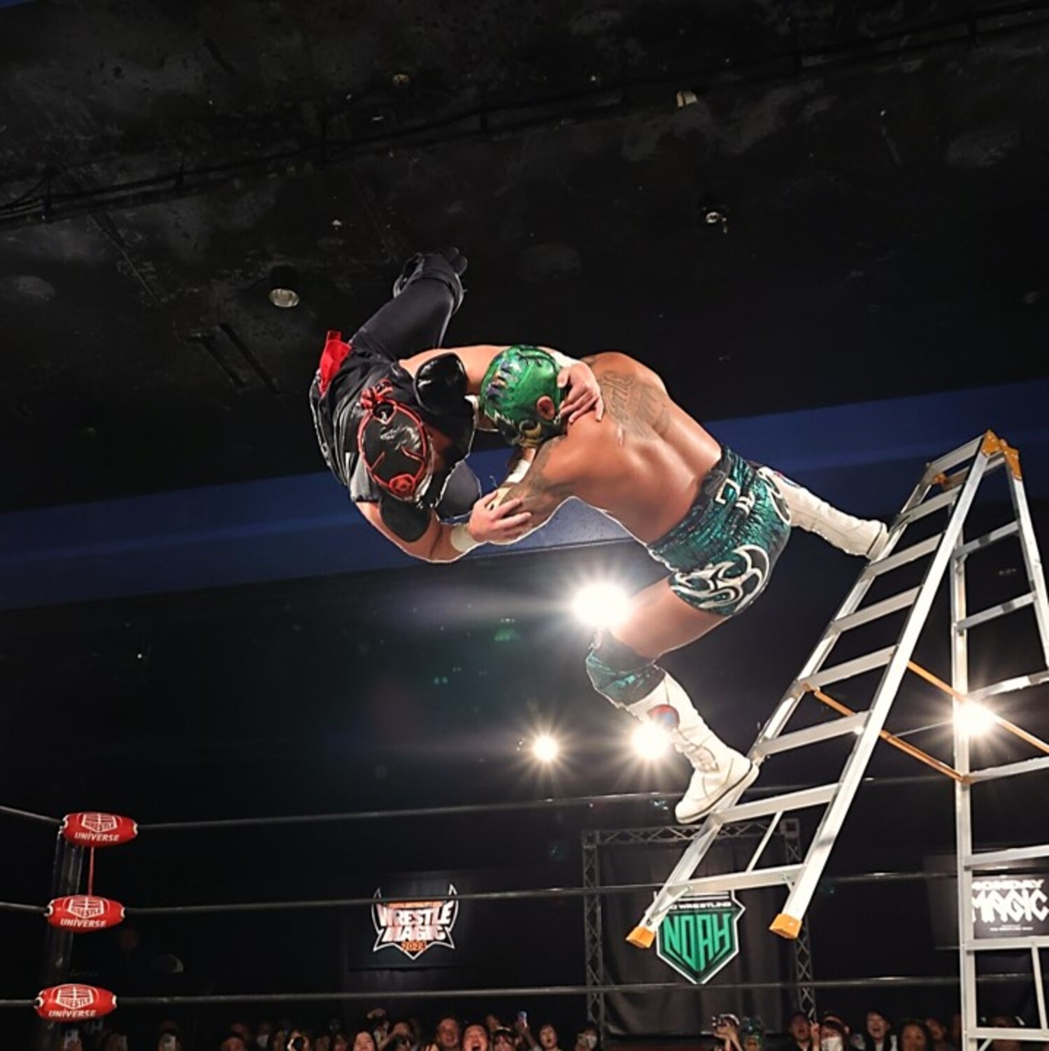 NOAH: Ninja Mack retiene su título y recibe reto | Superluchas