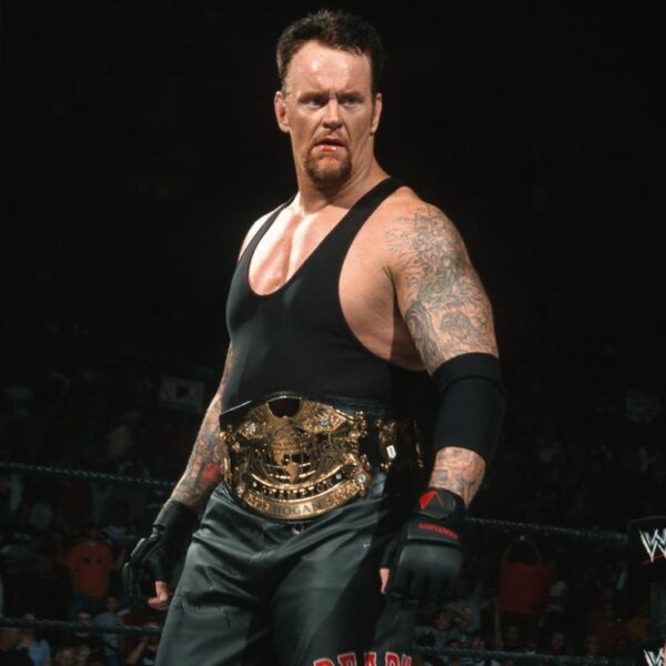Undertaker recuerda su combate de WrestleMania X8 | Superluchas