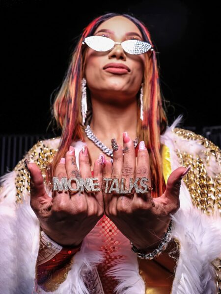 Mercedes Moné: «CEO es una corporación» | Superluchas