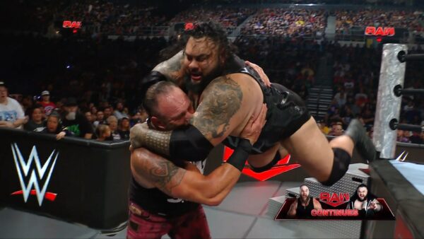 Adam Pearce multó a Bronson Reed y Braun Strowman | Superluchas