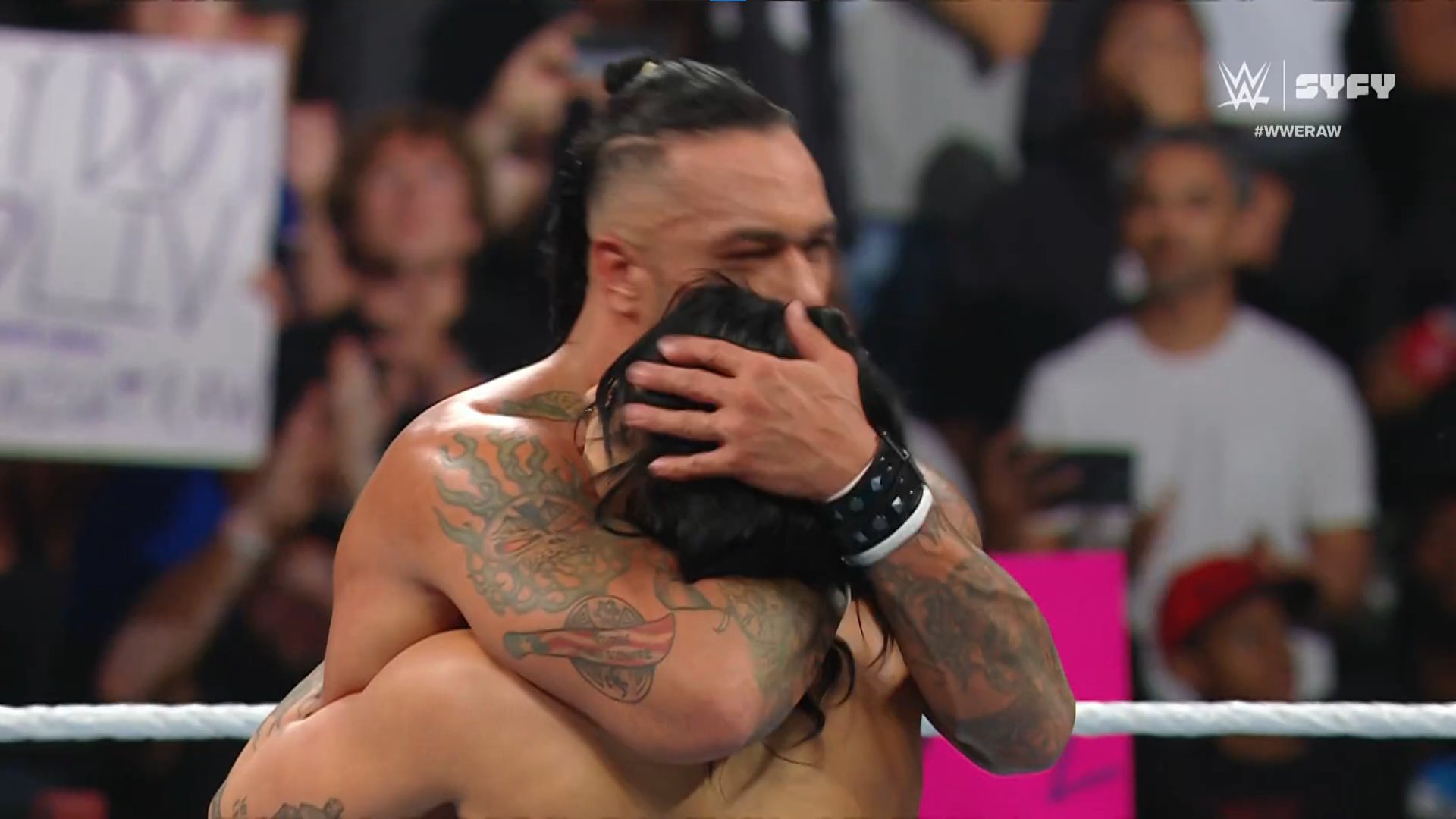 Primer choque entre Rhea Ripley y Damian Priest vs. The Judgment Day ...