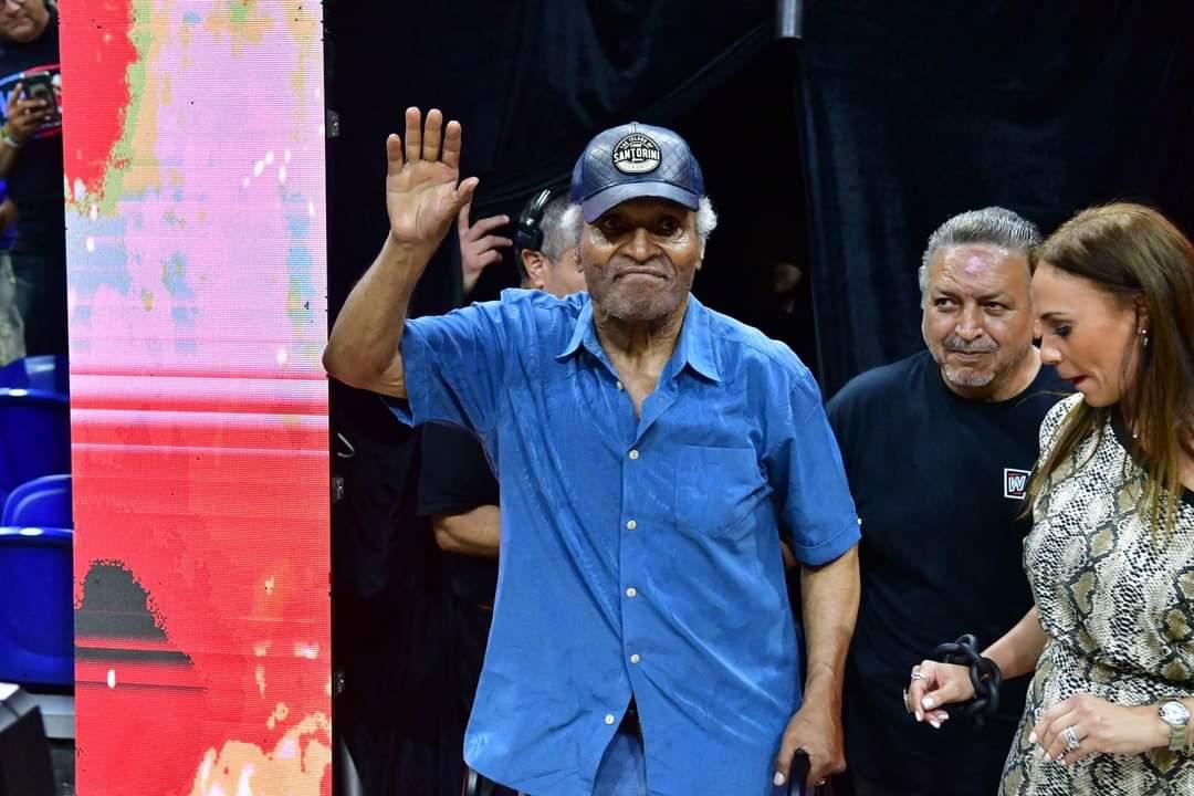 WWC: La Última Misión de Carlos Colón fue en Aniversario - Ray Gonzalez ...