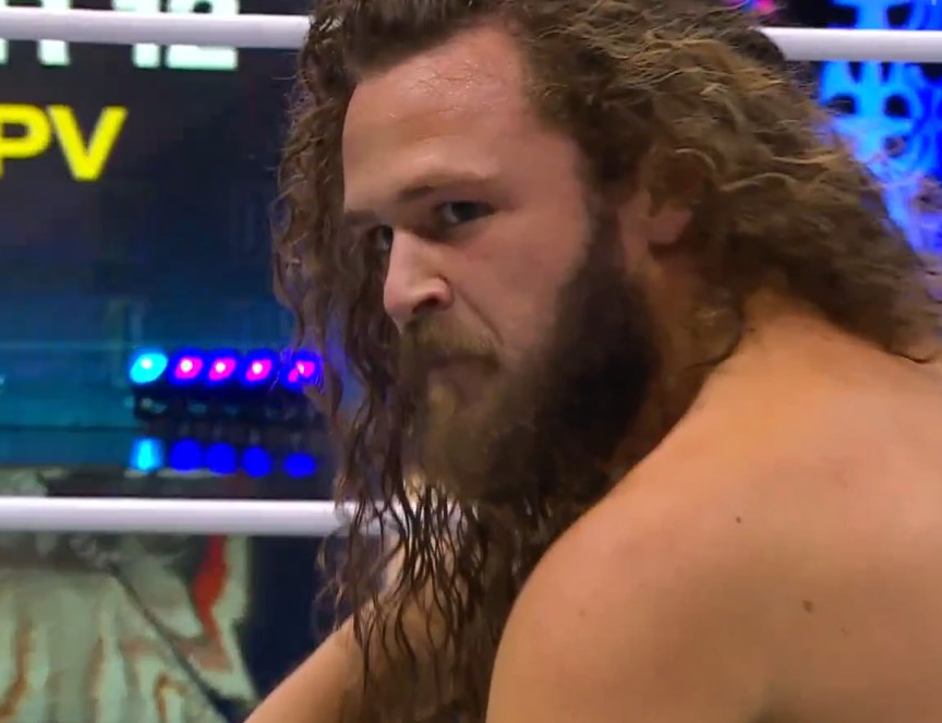 Jack Perry retuvo el Campeonato TNT ante Lio Rush | Superluchas