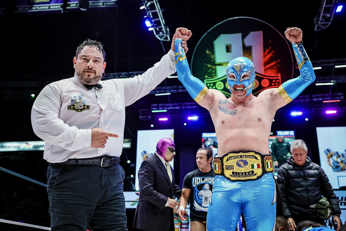 Rayo Metálico se convierte en Campeón Nacional Ligero | Superluchas