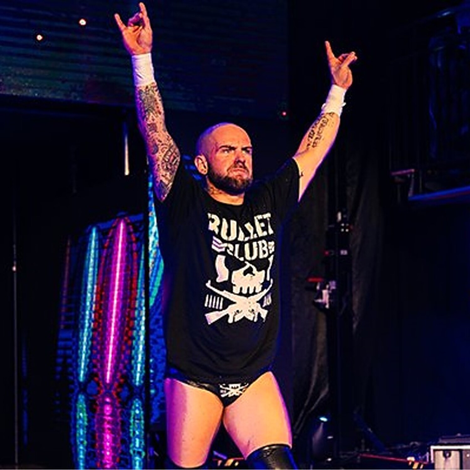 Robbie X une fuerzas con Taiji Ishimori | Superluchas