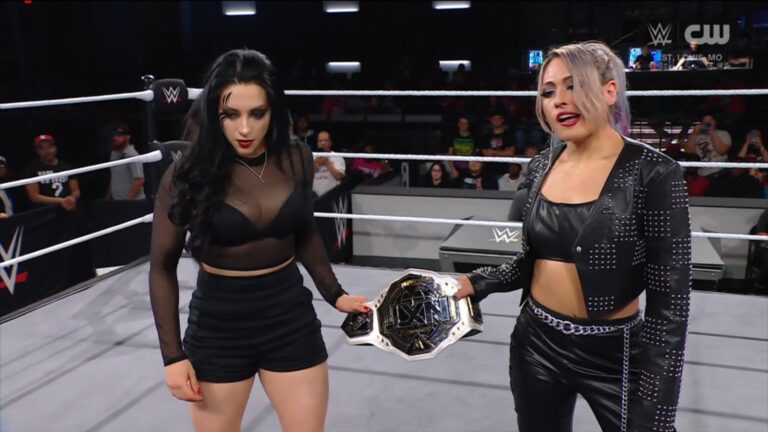 Stephanie Vaquer debutó en NXT apoyando a Giulia | Superluchas