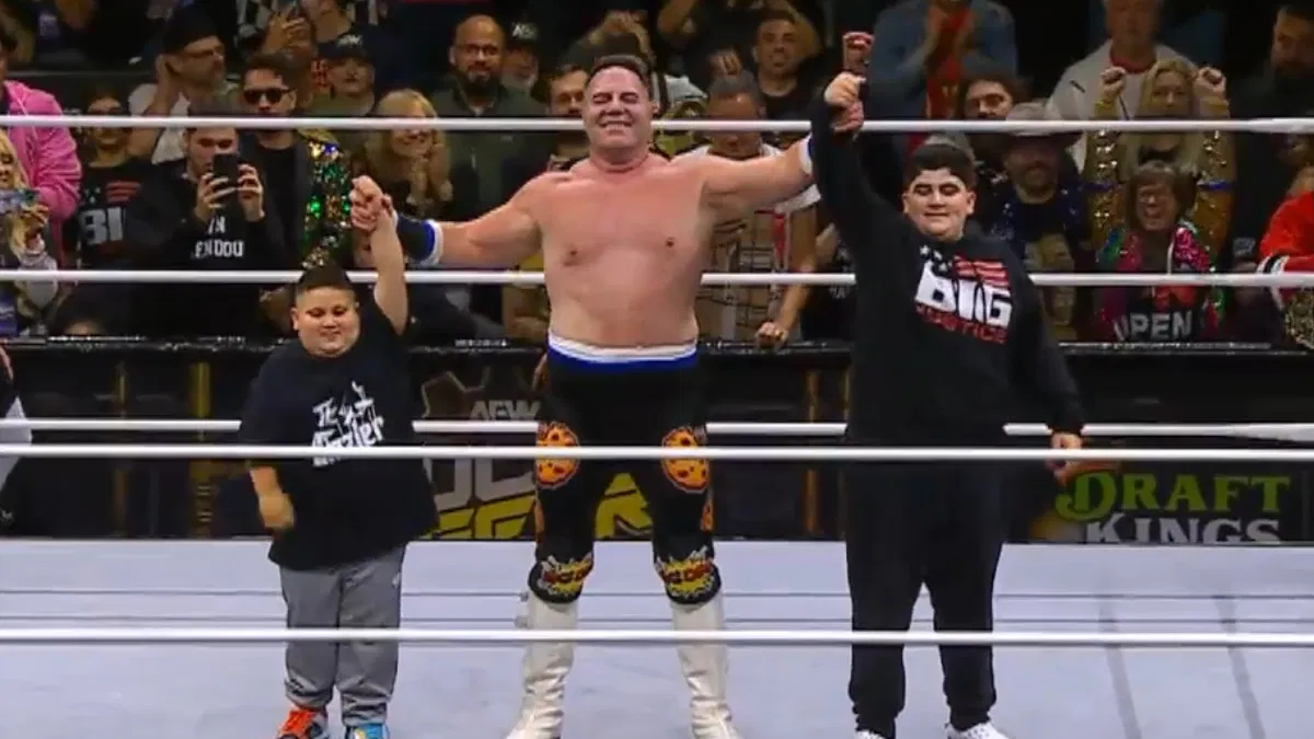 Big Boom AJ terminó su lucha pese a fracturarse la pierna | Superluchas