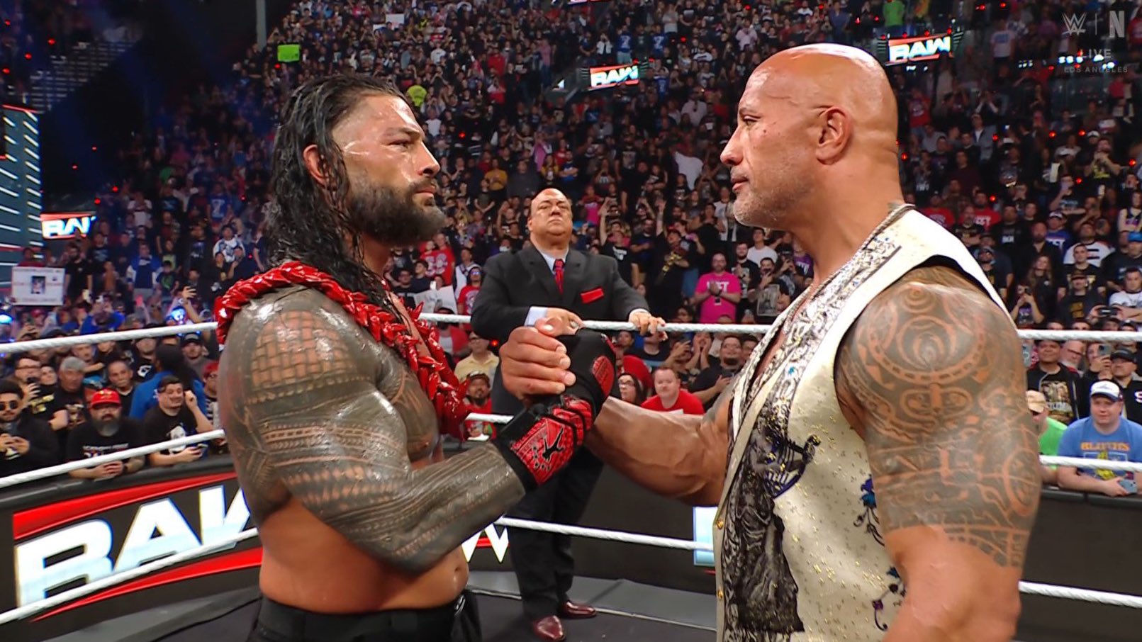 Roman Reigns derrota a Solo Sikoa y es el único Jefe Tribal | Superluchas