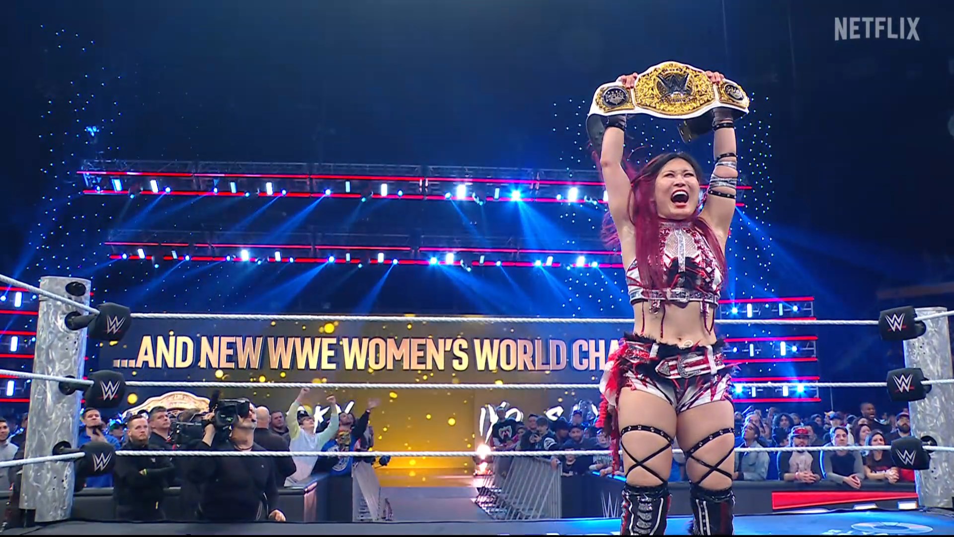 Iyo Sky nueva Campeona Mundial tras vencer a Ripley | Superluchas