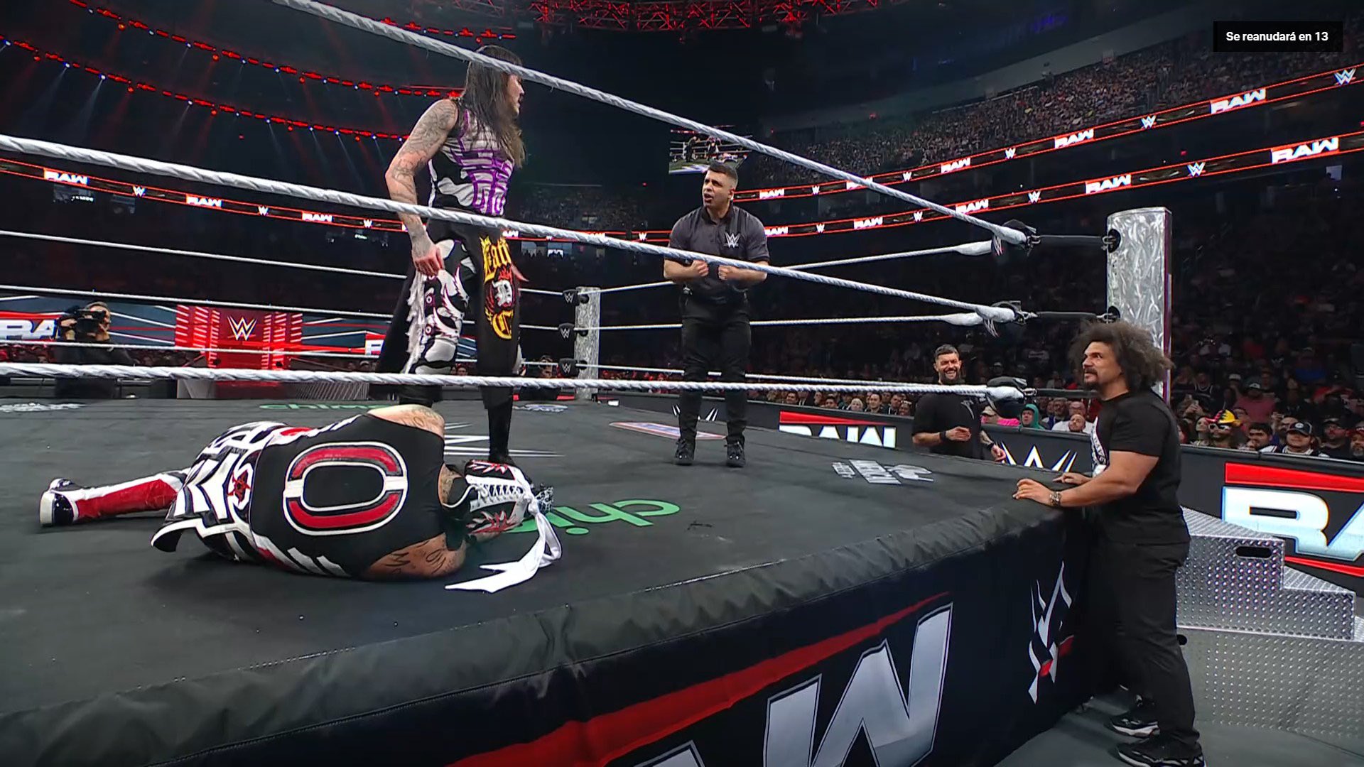 Raw: Dominik Mysterio retuvo ante Penta | Superluchas