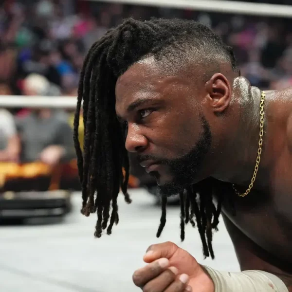 Universo NXT se mete en la disputa entre Booker T y Swerve | Superluchas