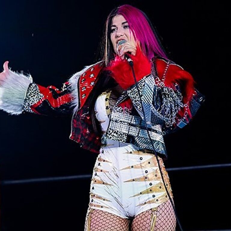 Bea Priestley debuta en NJPW Resurgence 2025 | Superluchas