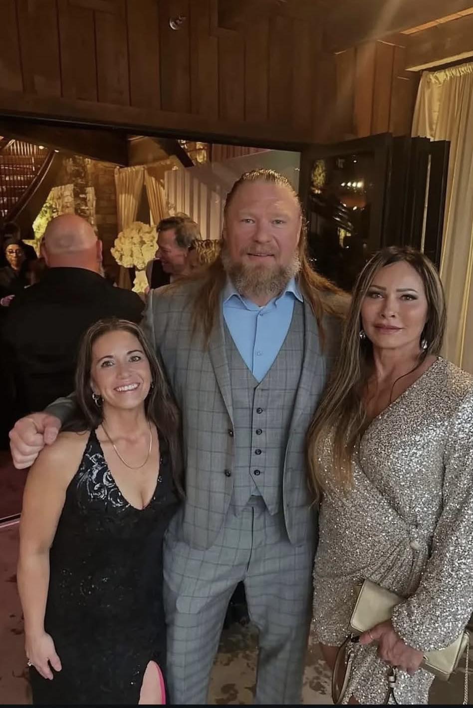 El sorprendente cambio de look de Brock Lesnar | Superluchas