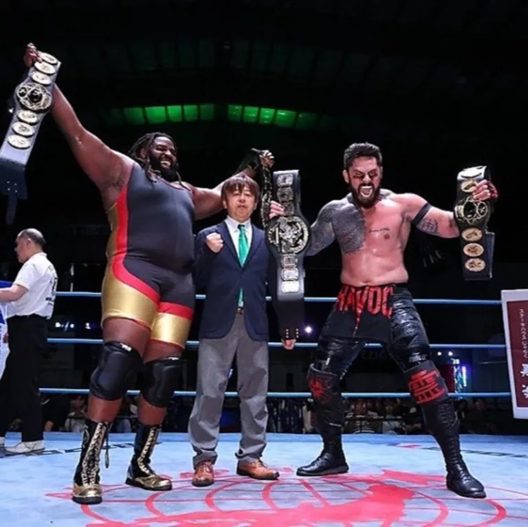 AJPW: XYON y Oddyssey son campeones de parejas | Superluchas