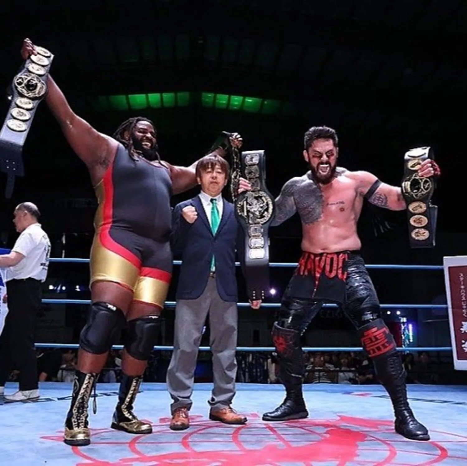 AJPW: XYON y Oddyssey son campeones de parejas | Superluchas