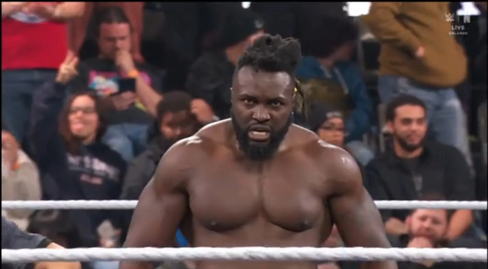 WWE NXT: Keanu Carver destroza a Andre Chase | Superluchas