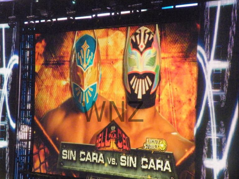 Confirmado: Sin Cara Original (exMístico) vs. Sin Cara Falso (Hunico ...