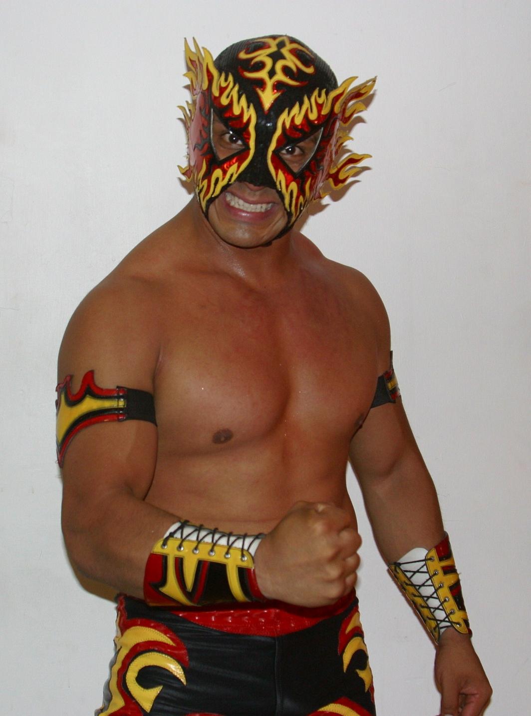 Ephesto, Sagrado, Valiente y Pólvora a la conquista de Ámsterdam ...